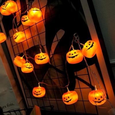 China Halloween Pumpkin String Lights LED Lights Pumpkin Decoration Battery Powered with 8 Flicker Modes Remote Halloween Wedding for sale