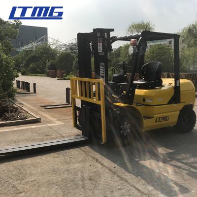 China 3 Ton Diesel Japanese engine Forklift Truck With 4500mm Triplex Mast Forklift And Free Parts for sale