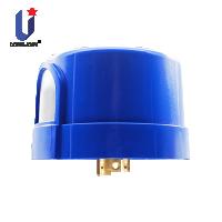 China Twist Lock Photocell Electronic Photocontrol Fail Off Time Delay 5-10s for sale