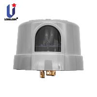China Digital Electronic Photocontrol Multi Volts Application ANSI C136.10 Twist Lock Photocell for sale