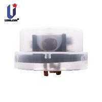 China Thermal Photocontrol NEMA Twist Lock Time Delay Function Fail On Mode Small for sale