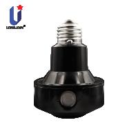 China Bulb Holder Control Passage Lighting And Doorway Lighting Adapter E26 E27 Adjustable Lux Threshold for sale
