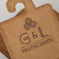 China Customized Printing FSC Certified Kraft Paper Cardboard Hanger Display Tag For Wrist for sale