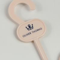China Naked Pink Custom Logo Printing Plastic Shoes Hanger For Women's Footwear for sale