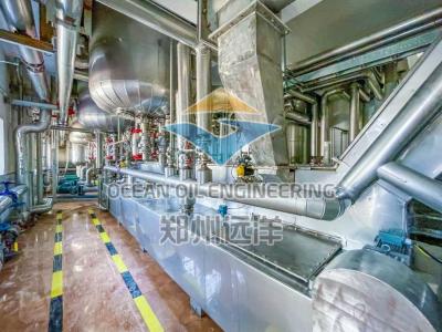 China Edible Oil Refining Equipment 200-500TPD 304 Stainless Steel PLC Control for sale