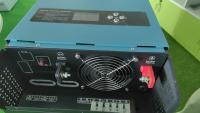 China 4KW Hybrid Solar Inverter Single Phase 120V 240V With LCD Screen for sale