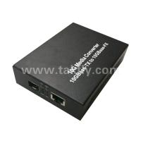 China 10g SFP+ & RJ45 Port Fiber Optic Media Converter for sale