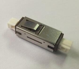 China MU UPC To MU UPC Adapter Singlemode Simplex Female To Female Optic Adapter for sale