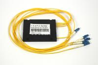 China ABS 1 x 4 LC UPC SM Fiber Optic PLC Splitter G657A1 2.0mm LSZH Fiber Cable for sale