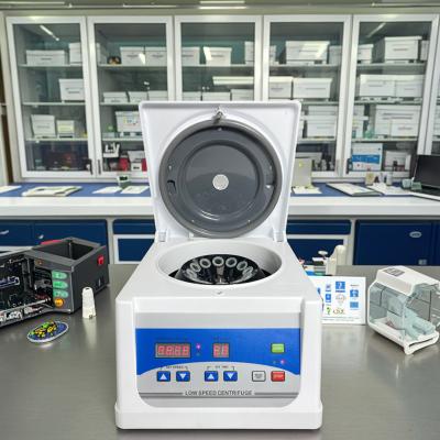 China TD4D Medical Centrifuge Machine 4000 RPM - for Blood/Urine/DNA Testing, Hospital ,Research Lab Equipment,r Serum, Plasma, Urine for sale