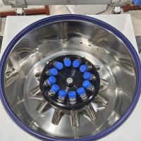 China CE Certification TD6M Low Speed Centrifuge Machine 6000rpm 12x10ml/15ml Angle Rotor Benchtop Laboratory Centrifuge for sale