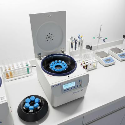 China Multi-Use Lab Centrifuge 12x15ml/20ml/5ml - Portable Digital Device for Clinical & Research for sale