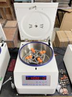 China Low-Speed Multi-Tube Laboratory Centrifuge for Hospitals Urine Sedimentation CRO Processing 72x5ml Large Batches Vacuum Tubes for sale