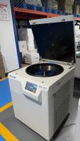 China Factory Newest Floor Standing 450ml 500ml Blood Centrifugal  6000rpm Low Speed Centrifuge 4L for Lab Blood Bank Centrifuge 5MC for sale