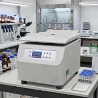 China High-Speed 16600r/min Desktop Laboratory Centrifuge 12x1.5/2.2ml Angle Rotor 12x5ml/10ml 8x15ml/20ml Fix Rotor for Laboratory for sale