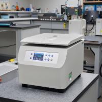 China 18K High Speed Centrifuge 18000 RPM Lab Centrifuge with Timer & Digital Display, 100mL X 6 Rotor for sale