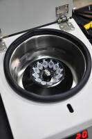 China Clinical Laboratory Micro Centrifuge TG16-W 16000rpm Digital Display Brushless Motor High RCF 17800*g Stainless Steel 24-Tube for sale