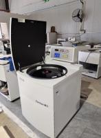 China CFH10R Floor Mount Lab Centrifuge 6x1000ml 6 Bucket High Speed ultra Capacity Refrigerated Centrifuge for Blood Bank for sale