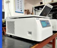 China Quality Assuredc Laboratory Centrifuge Cenlee 6R Low Speed Refrigerated Centrifuge 15ml for sale