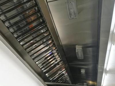 China Stainless Steel Square Exhaust Hood with Lighting European Style 2900*1150*600mm for sale