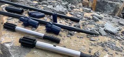 China Galvanizing Extension MF DTH Rock Drill Rod Alloy Steel R25 R32 1870mm for sale