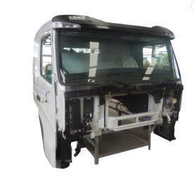 China Wear-Resistant Heavy Duty Truck Tractor with Yellow Wheel Driving System Parts for sale