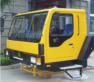 China East Asian Market's Top Choice Chinese Heavy Truck Tractor with Wear-Resistant Cabin for sale