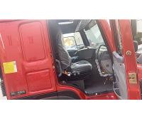 China 371 HP Sinotruk Heavy Duty Truck HOWO 10 Cabin Wheel Driving System Parts for Benefit for sale