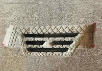 China Online Support for Sinotruk HOWO Dump Truck Cabin Part Radiator Cover Wg1642111010 for sale