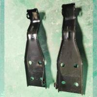 China Wd615/Wd618/Wp10/Wp12 Engine Model Sinotruk HOWO Truck Parts Door Right Hinge Az1642110033 for sale
