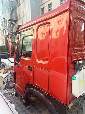 China 20 Cubic Meter Dump Truck HOWO 6X4 Tipper Truck Suitable for Various Applications for sale