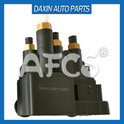 China LR037081 LR037082 LR070245 Air Valve Block For Land Rover Defender Van for sale
