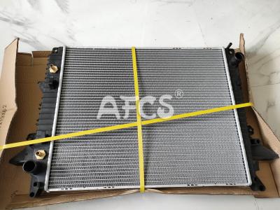 China LR021778  PCC500061 PCC500560 Aluminum Radiator For Land Rover Discovery III L319 for sale
