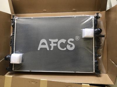 China LR006715 1377541 30792220 Car Engine Radiator For Ford S-Max Land Rover Discovery Sport for sale