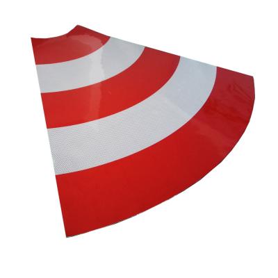 China Honeycomb Glass Beads Reflective Sheeting For Cone Sleeve With Reflective Index 300cd/Lux/Sqm for sale