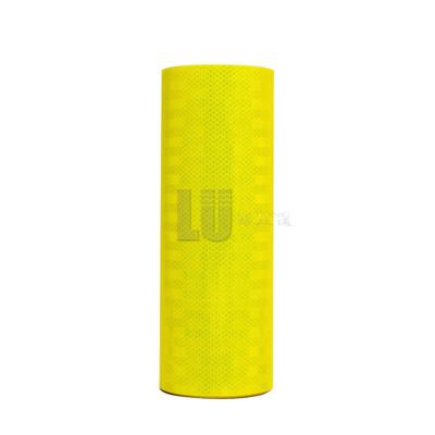 China 48INCHx150FT Fluorescent Yellow Green Material Conspicuous Reflector Film Material Reflective Sheeting Vinyl Roll for Road Sign for sale