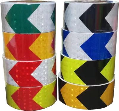 China Arrow-shaped Red/Blue/Yellow Prismatic Self Adhesive Tearable PP Reflective Tape for Automotive Marking for sale
