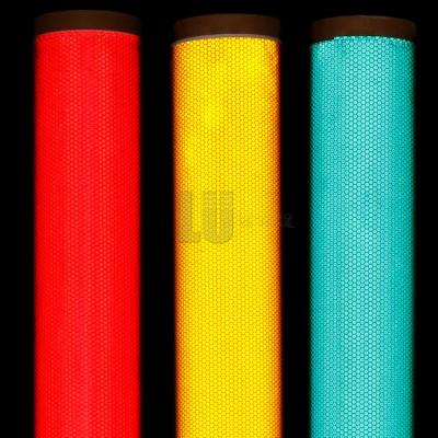China Micro Glass Beads 1800 PMMA Reflective Vinyl Sheeting For Traffic Signs Prismatic Film High Intensity for sale