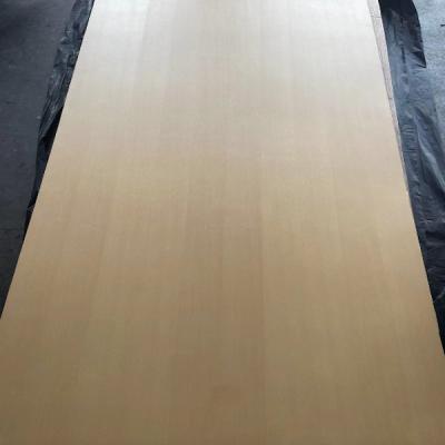 China UV Topcoat Walnut Birch Plywood 2440x1220mm in 3-25mm Thickness with E0/E1 Formaldehyde Standards for sale