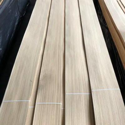 China Phenolic Glue White Oak Wood Veneer 0.6-1.2mm Thickness with ISO9001/FSC Certification for sale