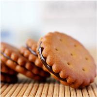 China Chocolate Biscuit Breakfast Sandwich Snacks 60g Individual Package for sale