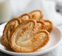 China Classic Tea Soft Cake Cookies Milk Tasting European Butterfly Shaped Cookies for sale