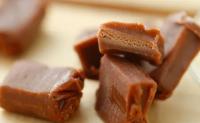 China No Additives Sweet Pastry Desserts Condensed Milk Toffee Kids Love for sale