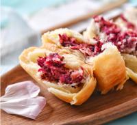 China Shangri-La Style Soft Cake Cookies Pastry Flower Cake Yunnan for sale