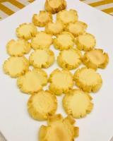 China Italian Cookies And Cakes 120g Hard Boiled Egg Yolk Cookies for sale