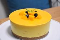 China ISO9001 Custom mango mousse cheesecake Sweet Pastry Desserts for sale