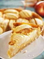 China Breakfast Soft Cake Cookies Bulk Apple Cake From Mygou for sale