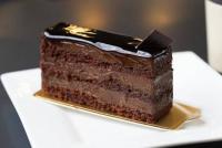 China Delicious Refreshing Chocolate Cake 120g For Birthday Parties Weddings for sale