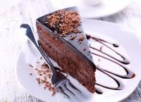 China Delicious Refreshing Chocolate Cake 120g For Birthday Parties Weddings for sale