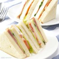 China 120g Portable Package Sweet Pastry Desserts Egg Sandwich Mygou for sale